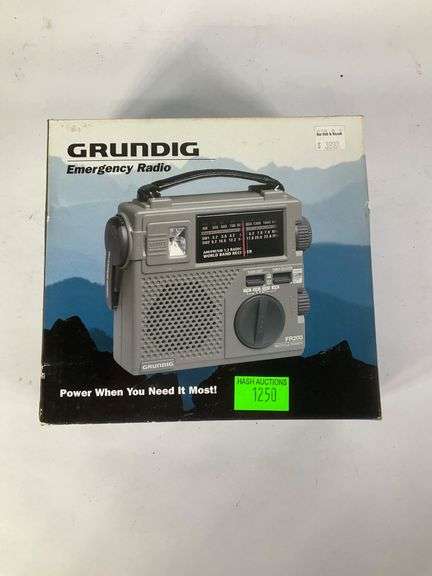 Grundig FR200 AM/FM/SW Emergency Radio with Box - Hash Auctions