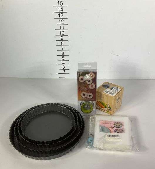 Baking and Pastry Set with Tart Pans, Linzer Cookie Cutters, and Piping ...