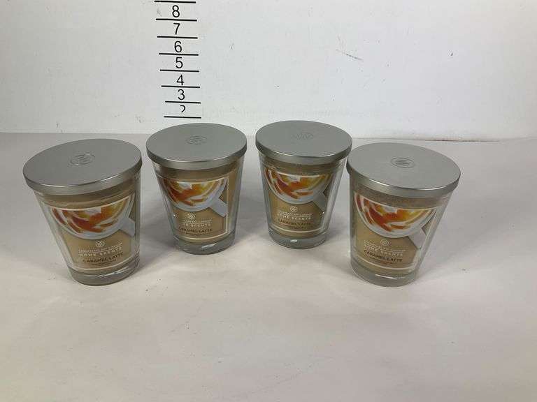 Set of 4 Glass Jar Candles with Caramel Latte Scent and Metal Lids ...