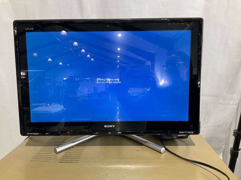 Sony All-In-One Desktop Personal Computer with Integrated Display ...