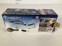 Mighty Sight Deluxe LED Magnifying Eyewear With Accessories - Hash Auctions
