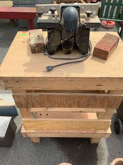 AMT Shaper/Router Model 4750 with Table Stand and Shelving - Hash Auctions