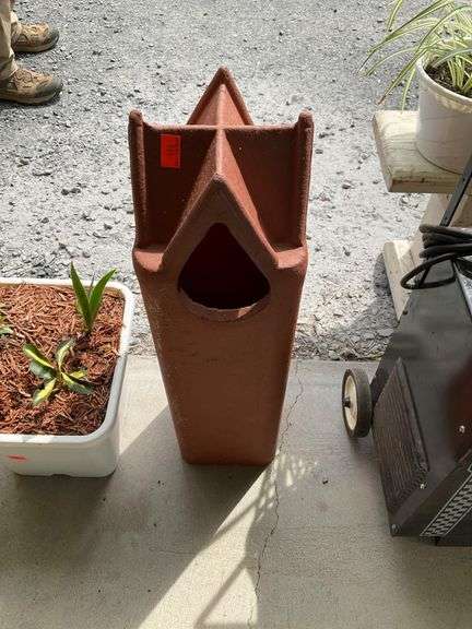 Terracotta Architectural Chimney Pot with Gothic Design - Hash Auctions