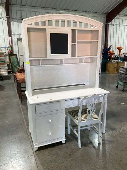 White 2-Piece Desk and Hutch by Young America for Stanley Furniture ...