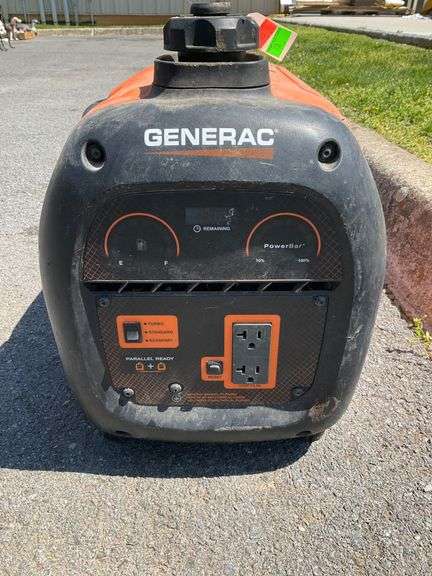 Generac iQ2000 Portable Inverter Generator With 1,600 Running Watts ...