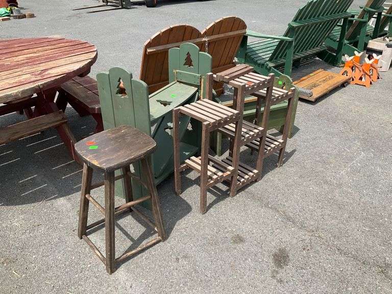 Collection of Assorted Rustic Furniture and Decor Items - Hash Auctions