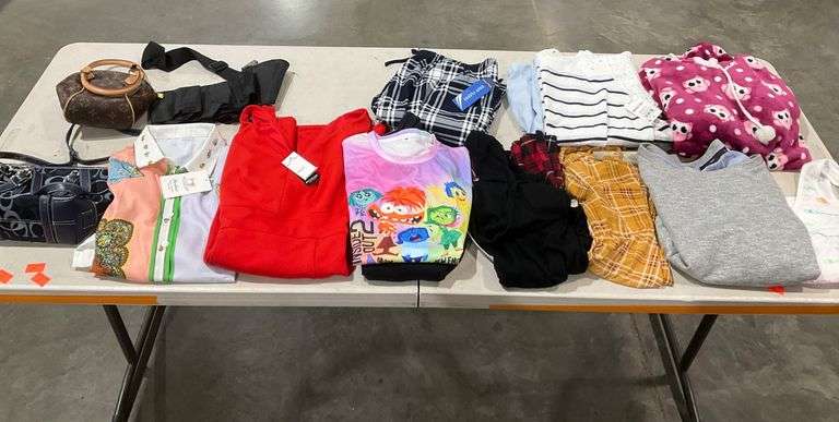 Assorted Clothing and Handbags Lot Featuring Designer and Retail Brands ...