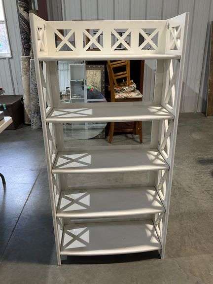 White Foldable Five-Tier Shelf Unit with Lattice Design - Hash Auctions