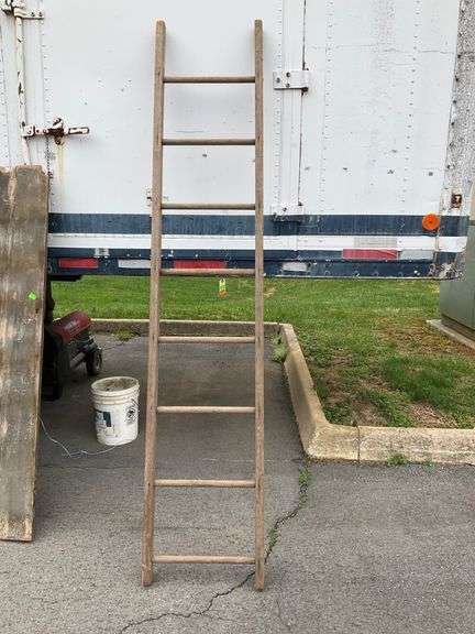 8-Foot Wooden Ladder - Hash Auctions