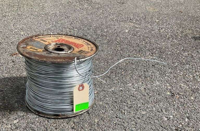 Red Brand Galvanized Electric Fence Wire, 14 Gauge, 1/4 Mile Spool ...