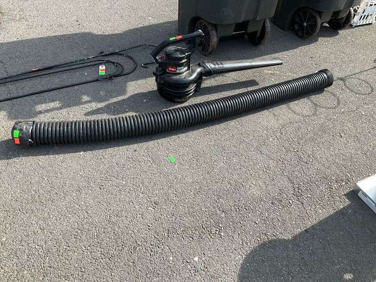 Toro Super Blower/Vac with 80-Inch Corrugated Drain Pipe - Hash Auctions