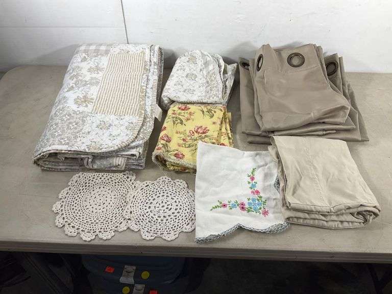 Assorted Linens Including Pillow Cases, Bedspread, Doilies, and Curtains - Hash Auctions