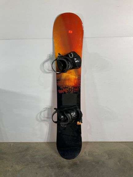 K2 Satellite Snowboard with 5150 Bindings and Gradient Design, 58in ...