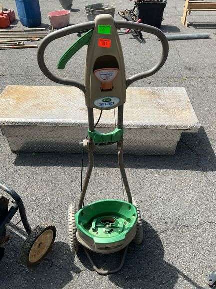 Scotts Snap Spreader with EdgeGuard Technology - Hash Auctions