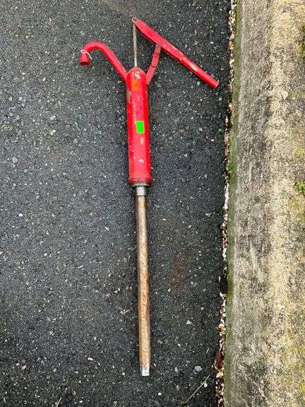 Red Metal Hand-Operated Barrel Pump - Hash Auctions