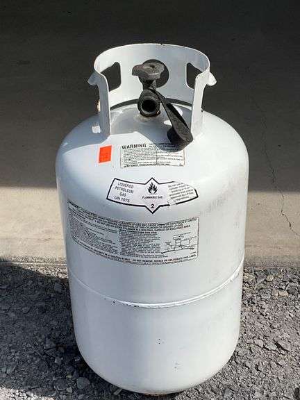 White Propane Tank for Liquefied Petroleum Gas with UN 1075 Labeling ...