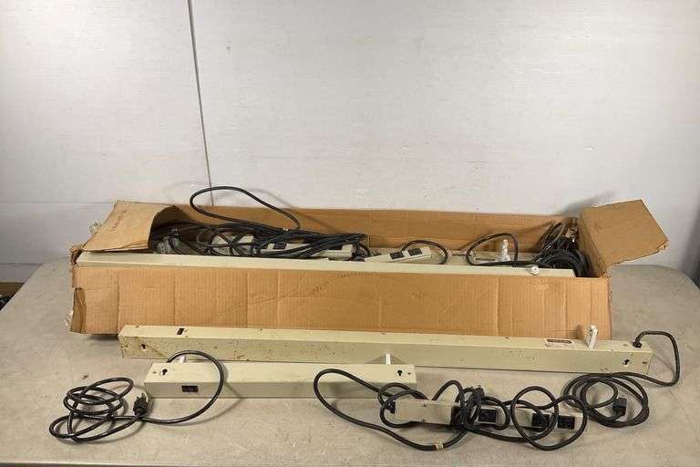 Herman Miller Fluorescent Light Fixtures with Power Strips and 2 Broken ...