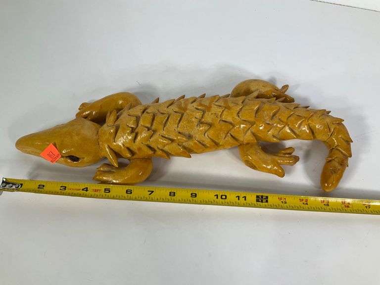 Carved Alligator Figurine with Scaled Detailing - Hash Auctions