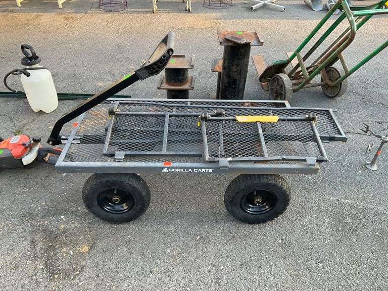 Gorilla Carts Heavy-Duty Utility Cart with Mesh Frame and Pneumatic ...