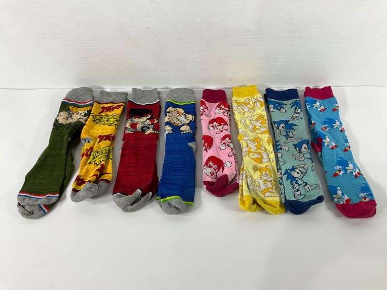 Set of 8 Pairs of Graphic Crew Socks Featuring Various Video Game ...
