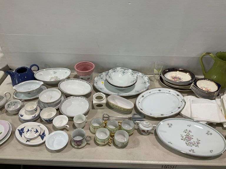 Assorted Porcelain and Ceramic Tableware Set with Decorative Elements - Hash Auctions