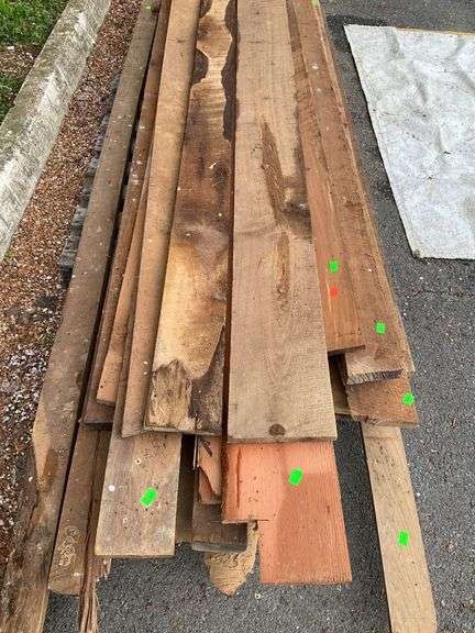 Lot of Reclaimed Lumber Planks, 9-11′ Length - Hash Auctions
