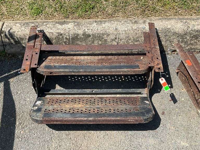 Metal Two-Step Folding Stair Assemblies - Hash Auctions