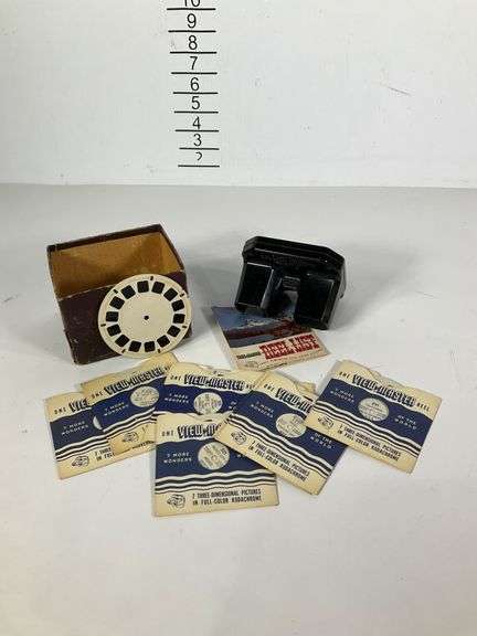 View-Master Slide Viewer with Assorted Reels and Box - Hash Auctions