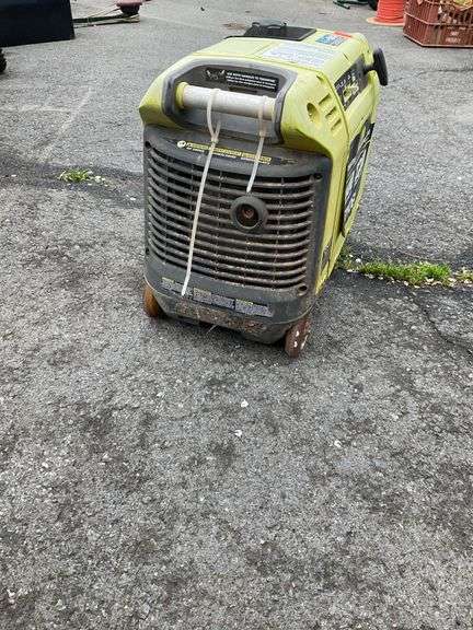 Ryobi RYi2200 Digital Inverter Generator, 1800 Running Watts/2200 ...