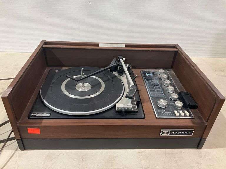 Heathkit Turntable Console with Stereo Control Panel, Powers On - Hash ...