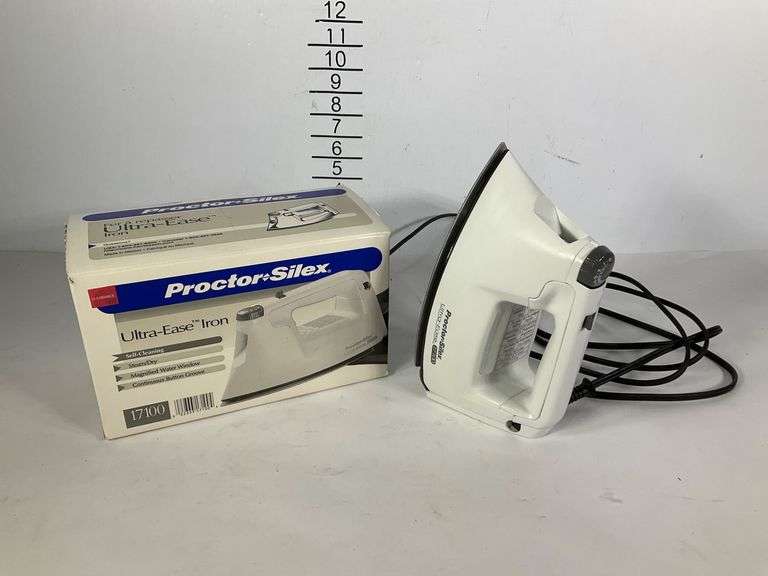 Proctor-Silex Ultra-Ease Iron with Original Box - Hash Auctions