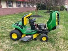 John Deere D120 Riding Lawn Mower with Briggs & Stratton Engine - Hash ...