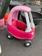 Little Tikes Foot-Powered Ride-On Car with Pink and White Design - Hash ...