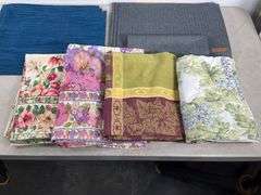 Assorted Table Linens Including Williams Sonoma and Other Brands - Hash ...
