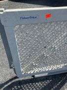 Fisher-Price 24-Inch Plastic Safety Gate - Hash Auctions