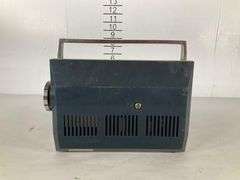 Ross Supreme 12-Transistor Portable Radio With Handle - Hash Auctions