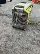 Ryobi RYi2200 Digital Inverter Generator, 1800 Running Watts/2200 ...