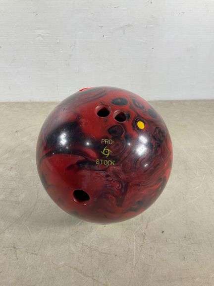 Red and Black Storm Hot Rod Pro Stock Bowling Ball - Hash Auctions