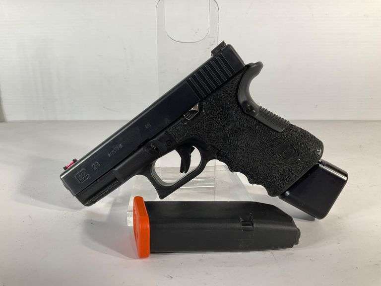 Glock Gen 3 Model 23 .40 Caliber Pistol with Two Magazines (FFL ...