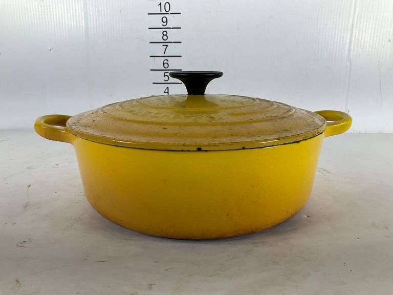 Le Creuset Yellow Enameled Cast Iron Dutch Oven with Lid - Hash Auctions