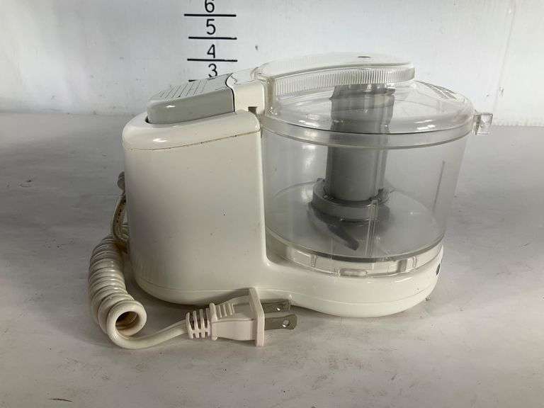 Black & Decker Handy Chopper Food Processor HC2000 with Original Box ...