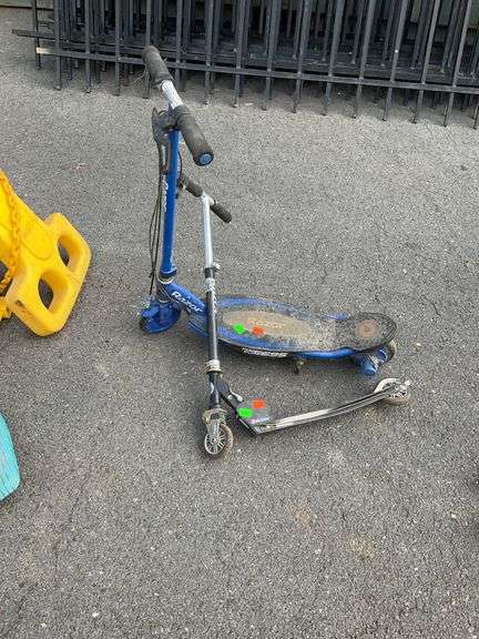 Electric Scooter and Foot-Powered Scooter Bundle - Hash Auctions