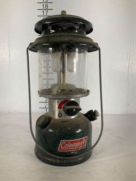 Coleman Model 288 Dual Mantle Gas Lantern - Hash Auctions