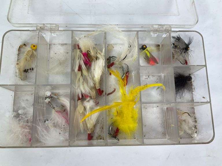 Old Pal Clear Plastic Fishing Tackle Box with Assorted Fishing Flies ...