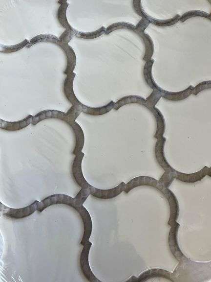 28 Pieces of Premium Mosaics Decorative Tile Sheets - Hash Auctions