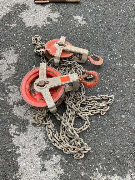 Two Pulley Chain Hoist Blocks with Chains and Hooks - Hash Auctions