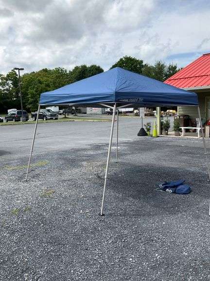 Quik Shade 8×8 Foot Pop-Up Canopy Tent with Blue Fabric - Hash Auctions
