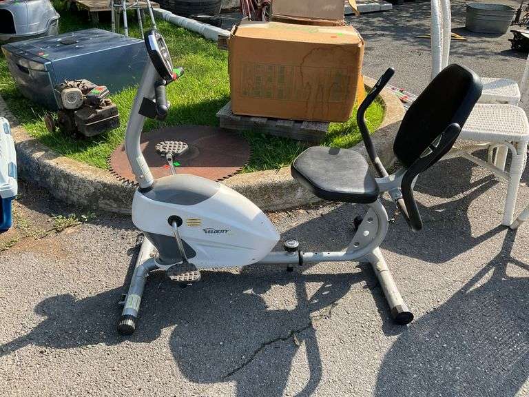 Velocity Exercise Sport Recumbent Bike with Digital Screen - Hash Auctions