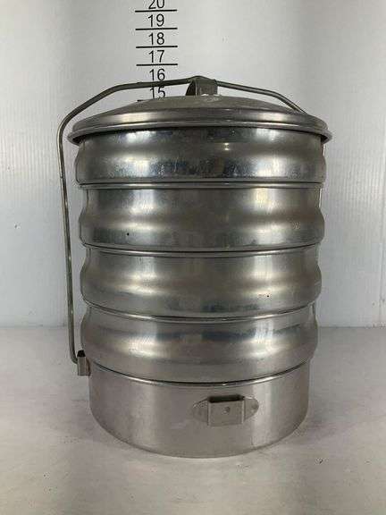 Regal Aluminum Stacking Food Carrier with Handle - Hash Auctions
