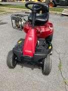 Craftsman R1000 Riding Lawn Mower with 30-Inch Cutting Deck - Hash Auctions